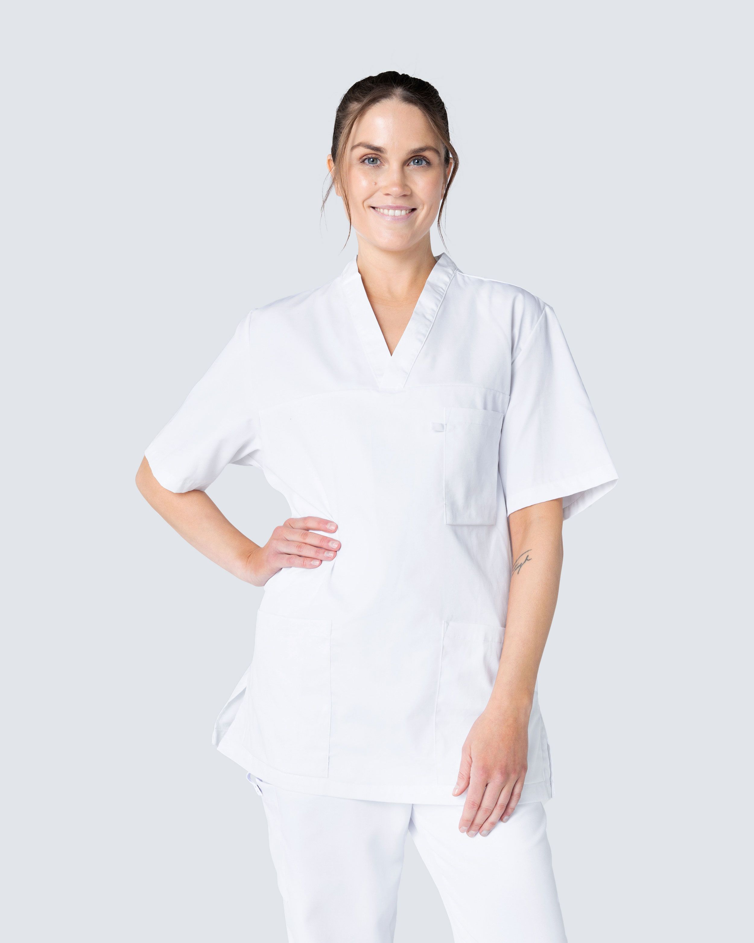 Nybo Frame Hvid Busseronne Unisex | Professionel look